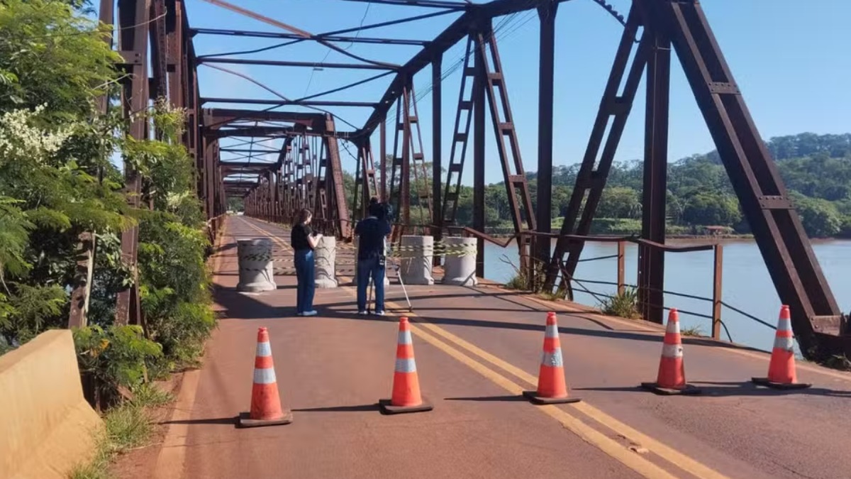 Ministério Público Federal determina a interdição da ponte que liga ...