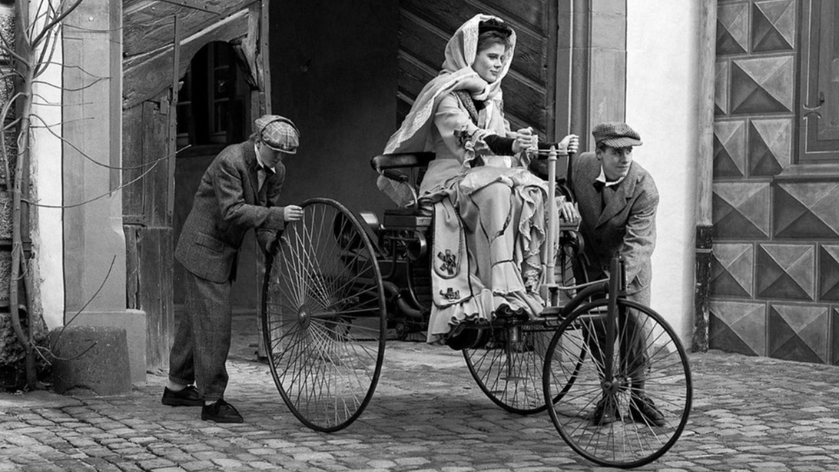 Há 137 anos era registrado o primeiro veículo a motor do mundo (Saiba ...